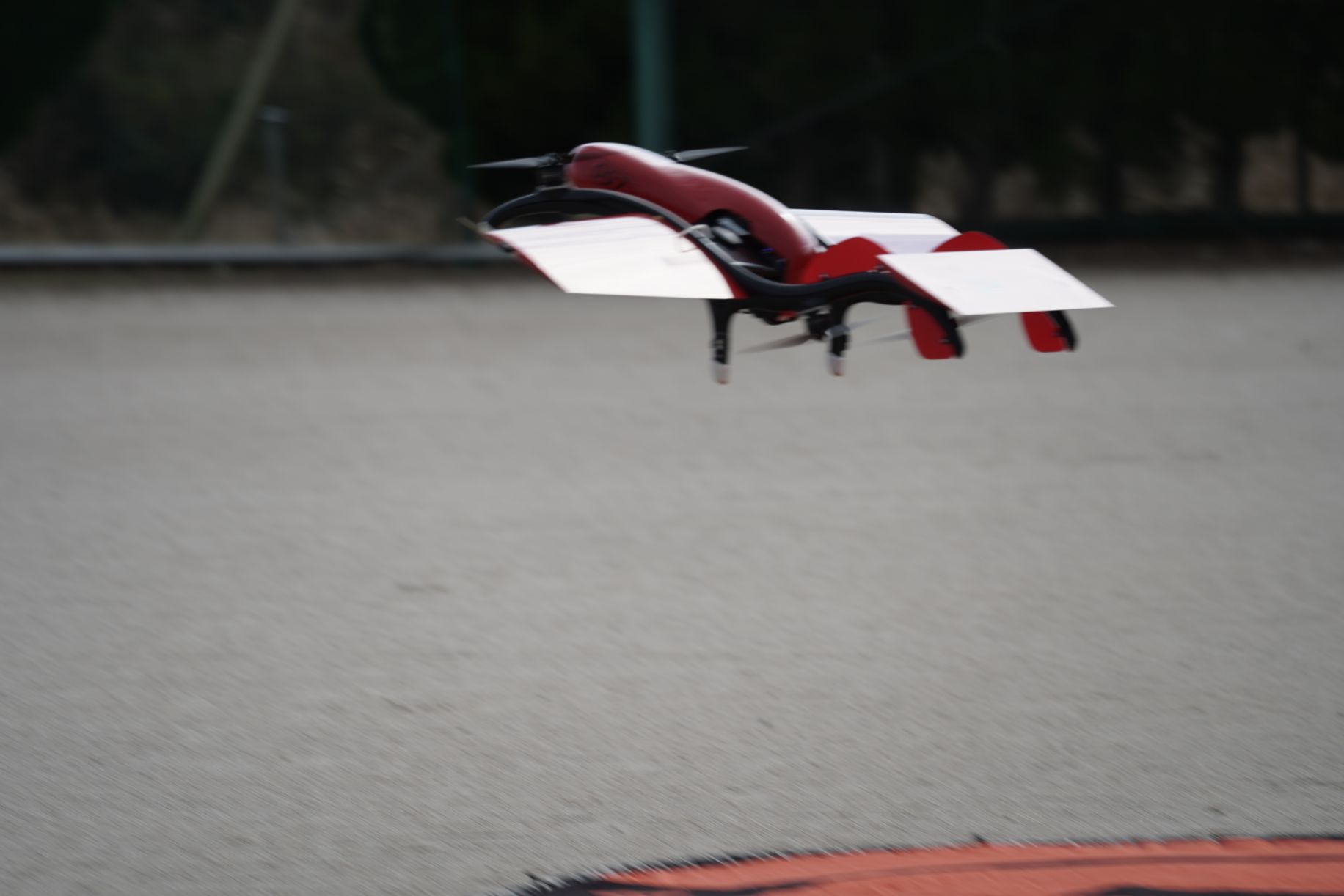 完全自立型のVTOL固定翼ドローン。FIXAR 007のテストフライトを行いました。 | SkyLink Japan (スカイリンクジャパン)