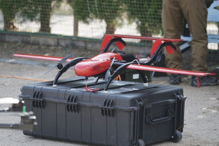 完全自立型のVTOL固定翼ドローン。FIXAR 007のテストフライトを行いました。 | SkyLink Japan (スカイリンクジャパン)